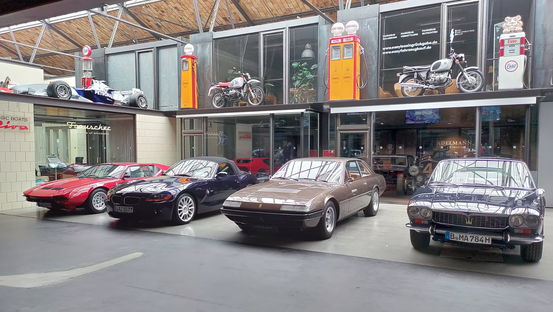 חניון הקסמים - תמונות - אוטו