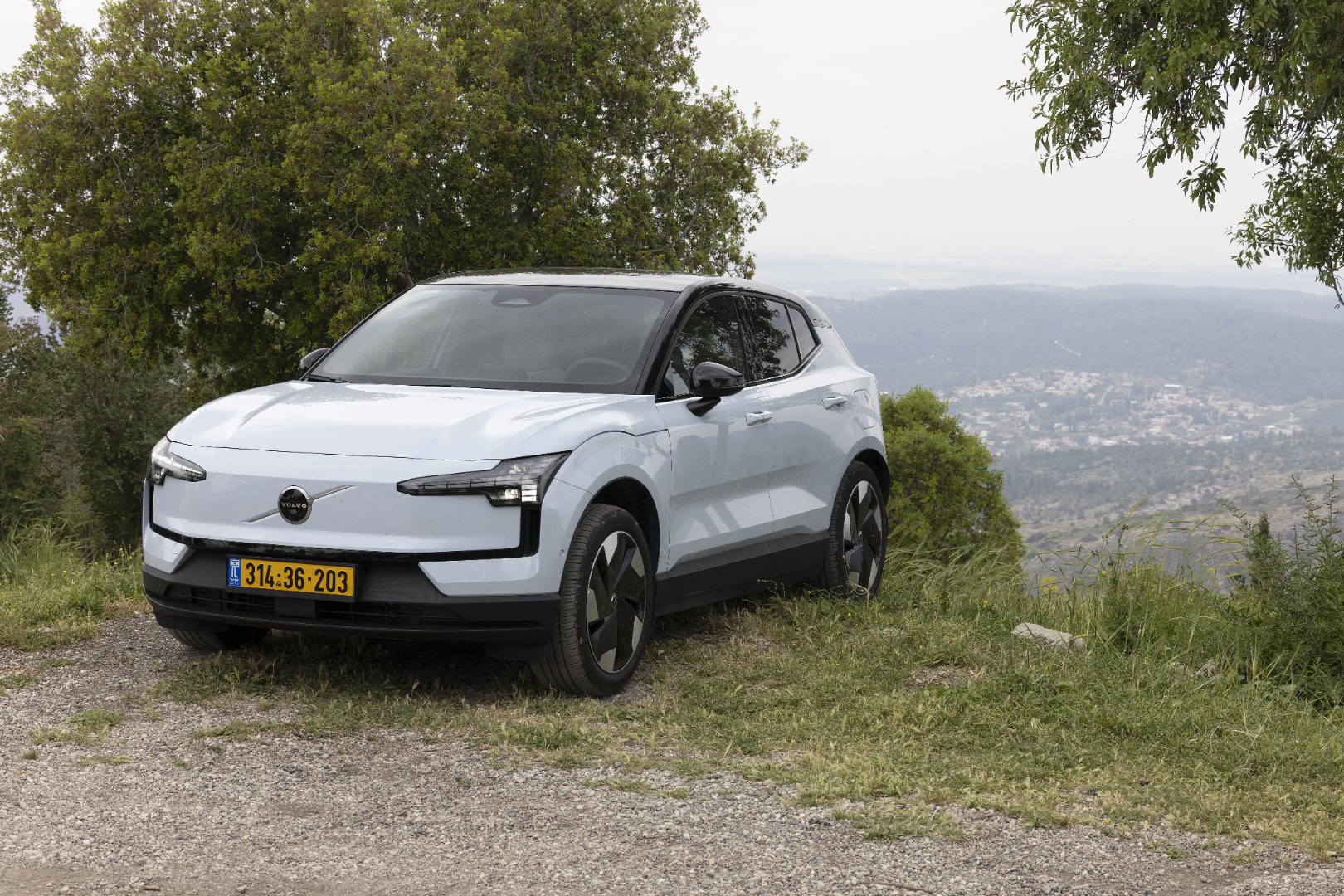 וולוו EX30 – מבחן דרכים (חשמלי, הנעה כפולה) - אוטו